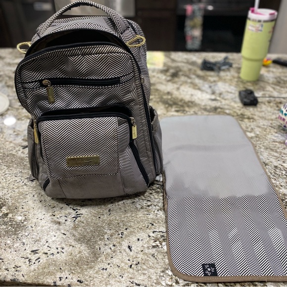 Ju-Ju-Be | Bags | Juju Be Be Right Back Diaper Backpack | Poshmark